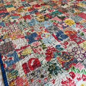 Handmade Vintage Patchwork Pattern Whole Cloth Quilt, Midcentury Modern Decor, Boho Cottagecore ...