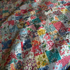 Handmade Vintage Patchwork Pattern Whole Cloth Quilt, Midcentury Modern Decor, Boho Cottagecore ...