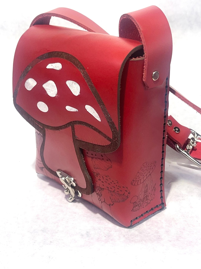 Personalized Leather Magic Mushroom Bag Case Shoulder Bag Purse Gamer ...