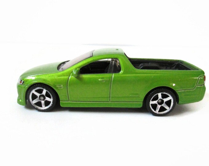 Matchbox Toy Car, Green Holden UTE SSV, Mattel Inc., Made in Thailand ...