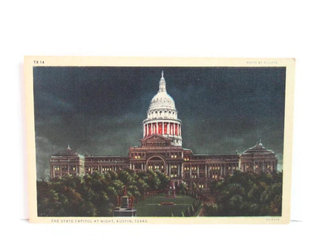Vintage Austin Texas Linen Postcard the State Capitol at Night - Etsy