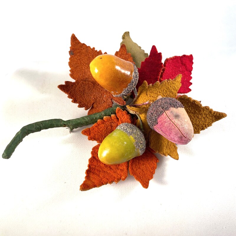 Paper Mache Brooch - Etsy