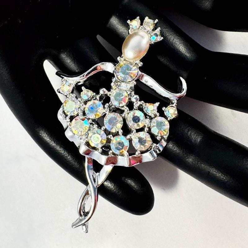 Ballerina Brooch - Etsy