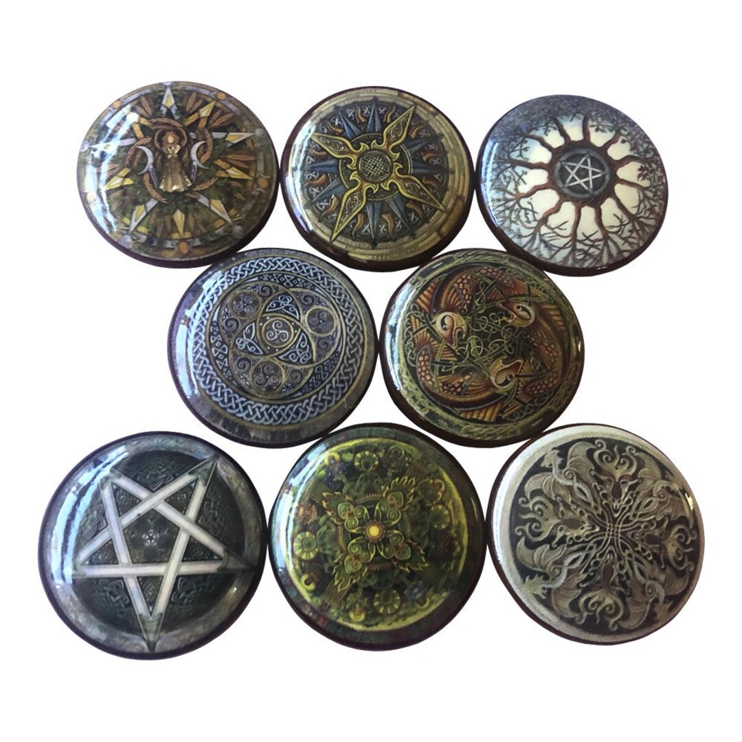 Set of 8 Celtic Circles Wood Cabinet Knobs Kitchen Cabinet Knobs ...