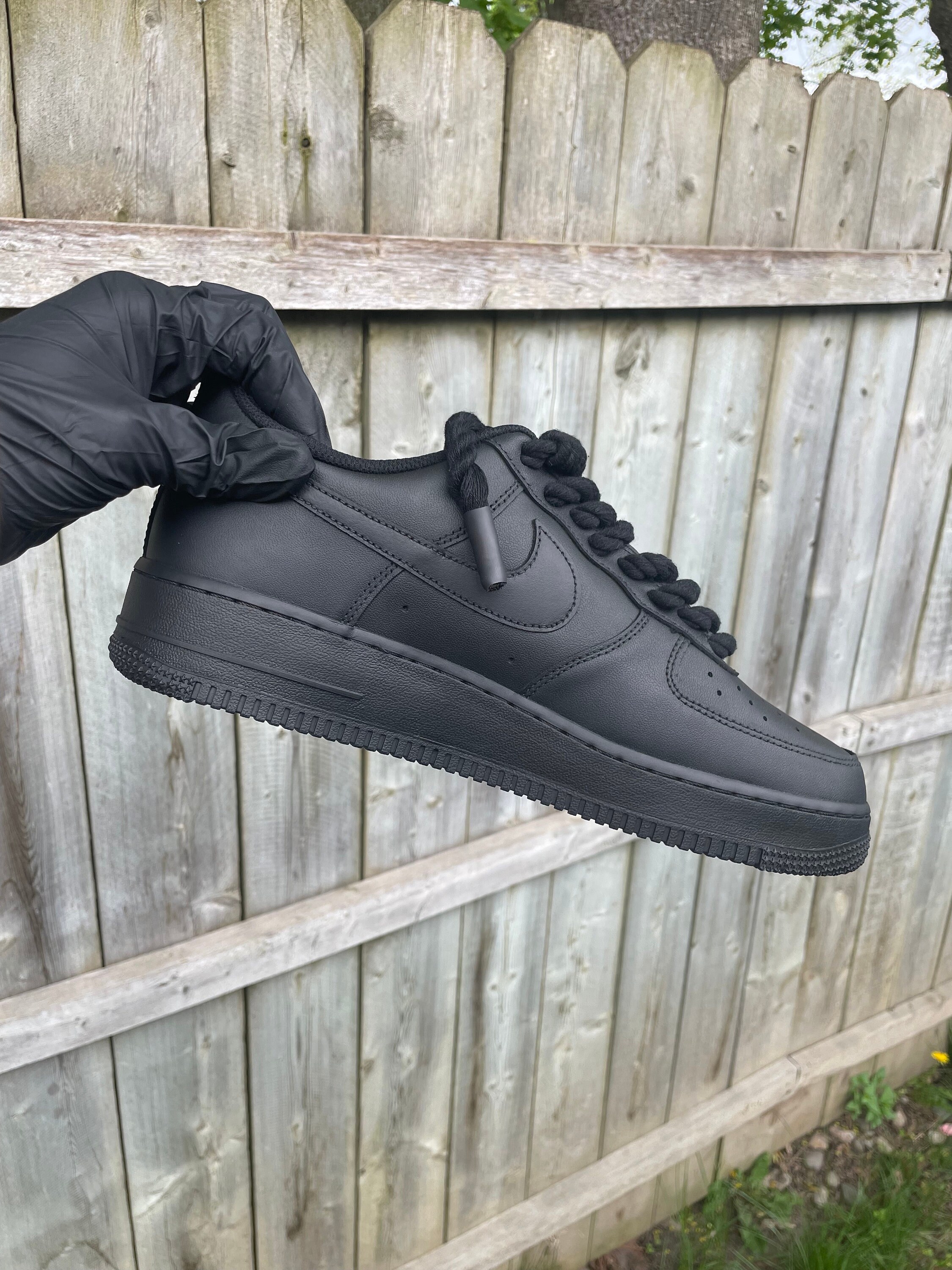 Custom Black Nike Air Force 1 '07| Black Air Force 1 With Rope Lace ...