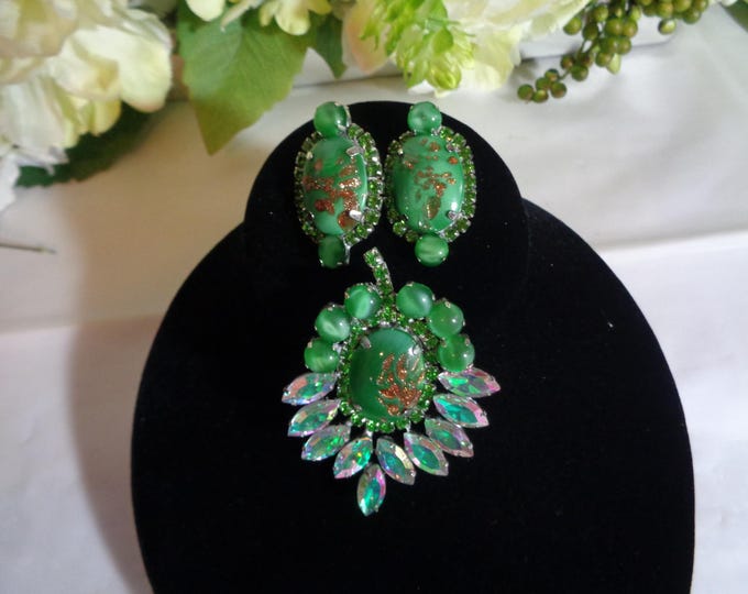 Juliana Watermelon Green Moonstone Art Glass Gold Fluss Aurora Borealis ...