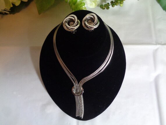 Slinky Sexy Silver Plate Snake Chain Multi Strand Nec… - Gem