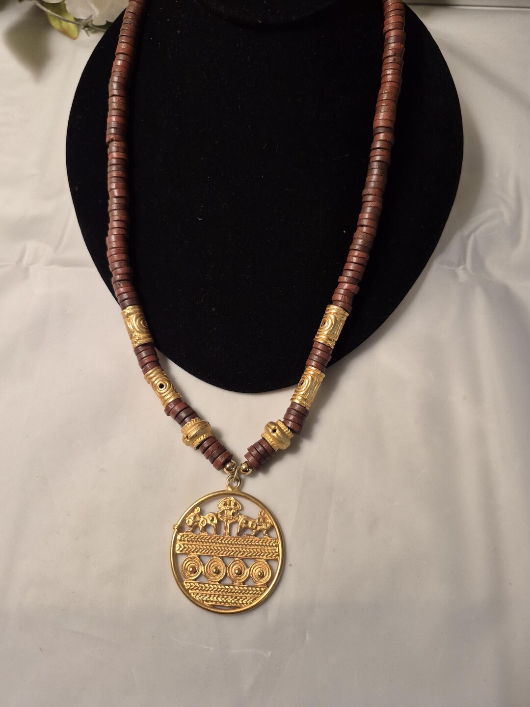INCA Egyptian Revival Medallion Necklace: Gold Plate, Leather Beads - Etsy