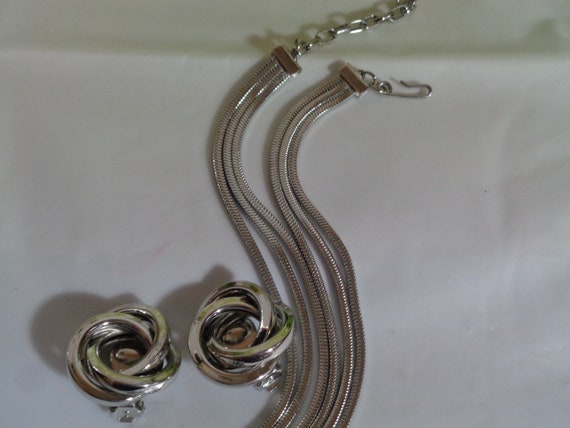 Slinky Sexy Silver Plate Snake Chain Multi Strand Nec… - Gem