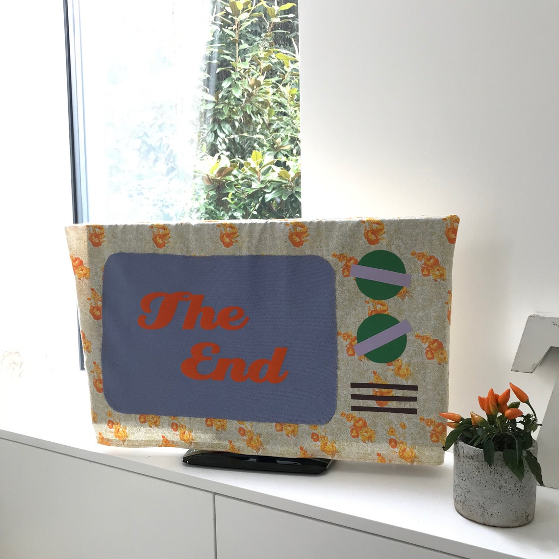 TV Cosy Vintage Fabric Cover - Etsy