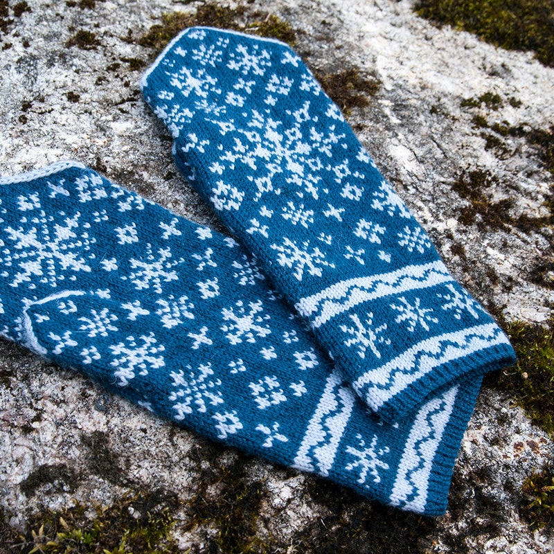 Scandinavian Mittens - Etsy UK
