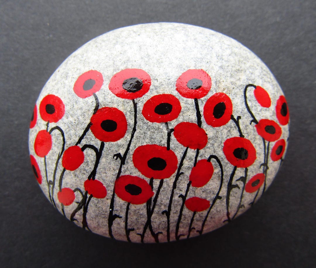 Painted Rock, Poppy Gift, Hand Painted Flowers Stone, Rock Art, Red ...