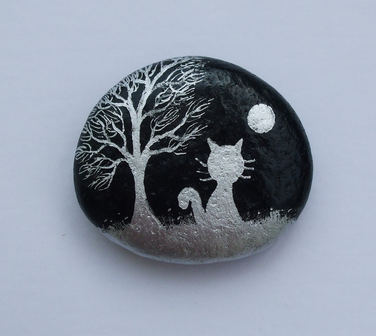 Hand Painted Cat Stone, Pebble Art, Moon Tree Cats, Small Rock Art ...