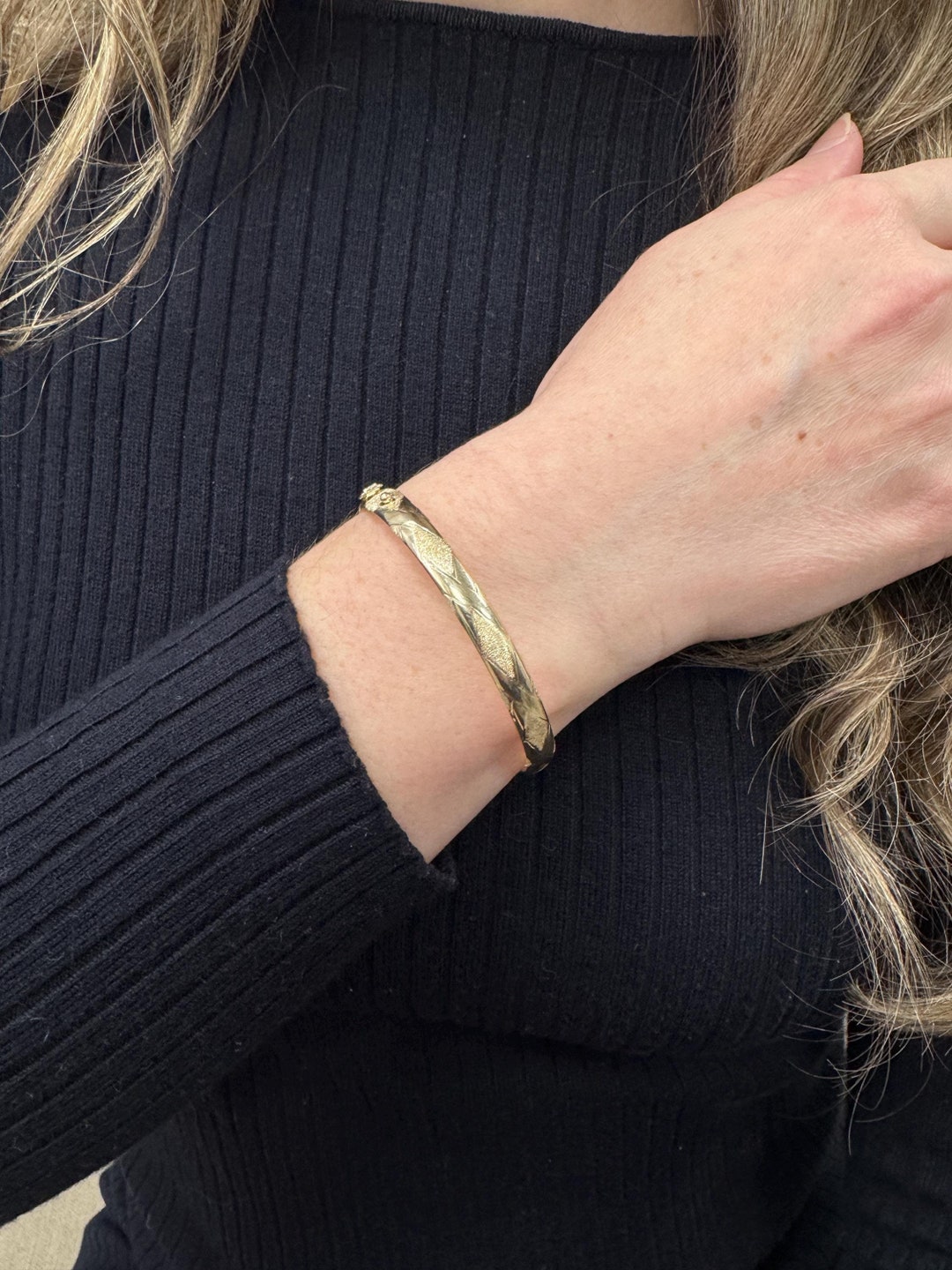10K Yellow Gold Textured Bangle Bracelet, 6mm Wide - Etsy