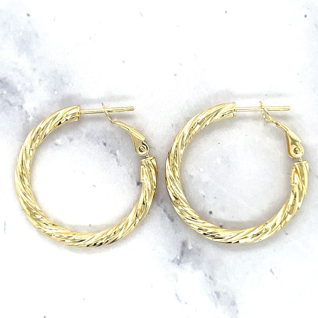 14K Yellow Gold 10mm 15mm 20mm Diamond Cut Twist Omega Back Hoop ...