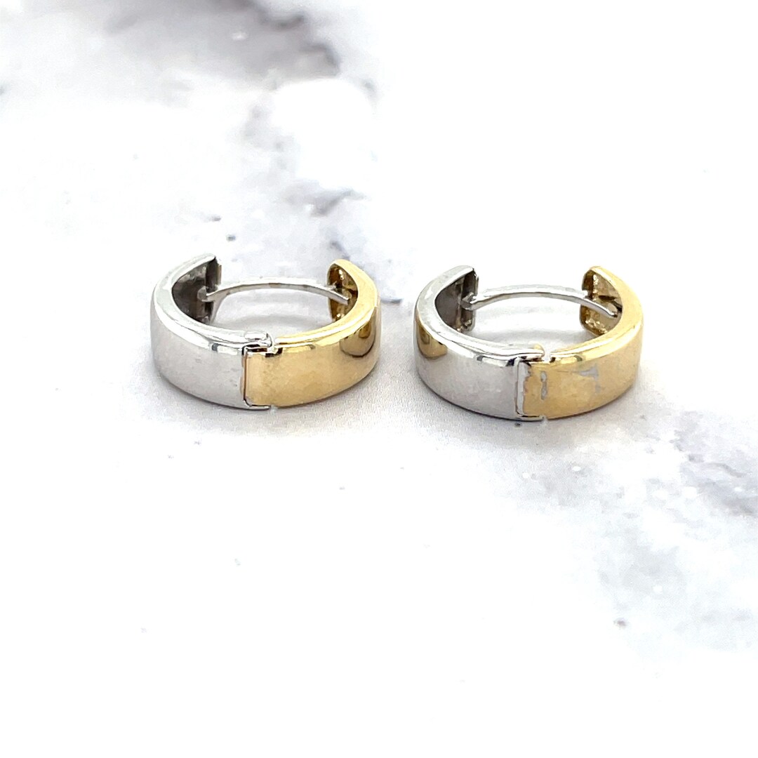 14K Two Tone Gold 15mm Reversible Huggie Earrings With Hinged Snap Back ...