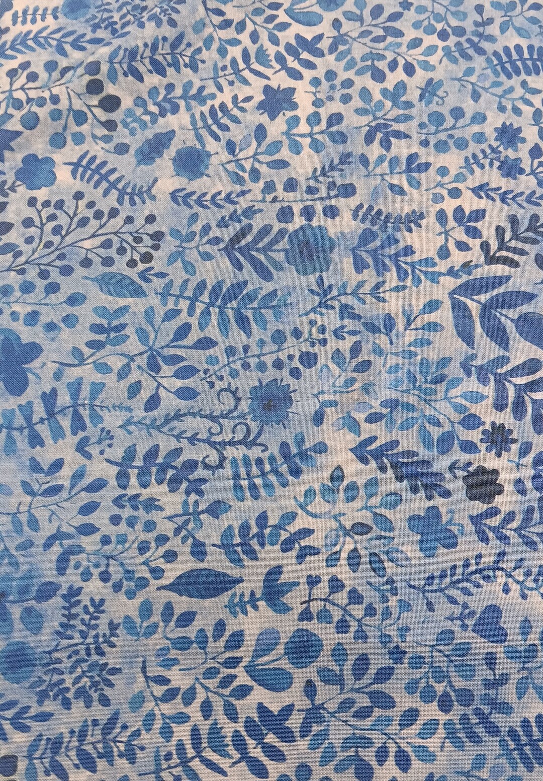 Floral Menagerie 3FMB3 Medium Blue - Floral Sprigs - Floral Spray ...