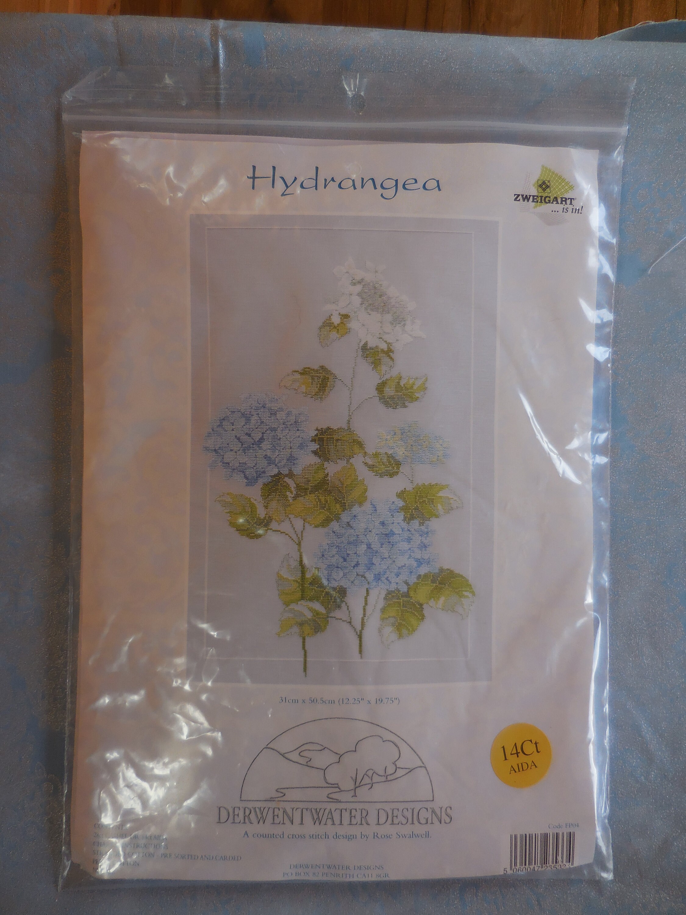 Hydrangea Cross Stitch Kit - Etsy