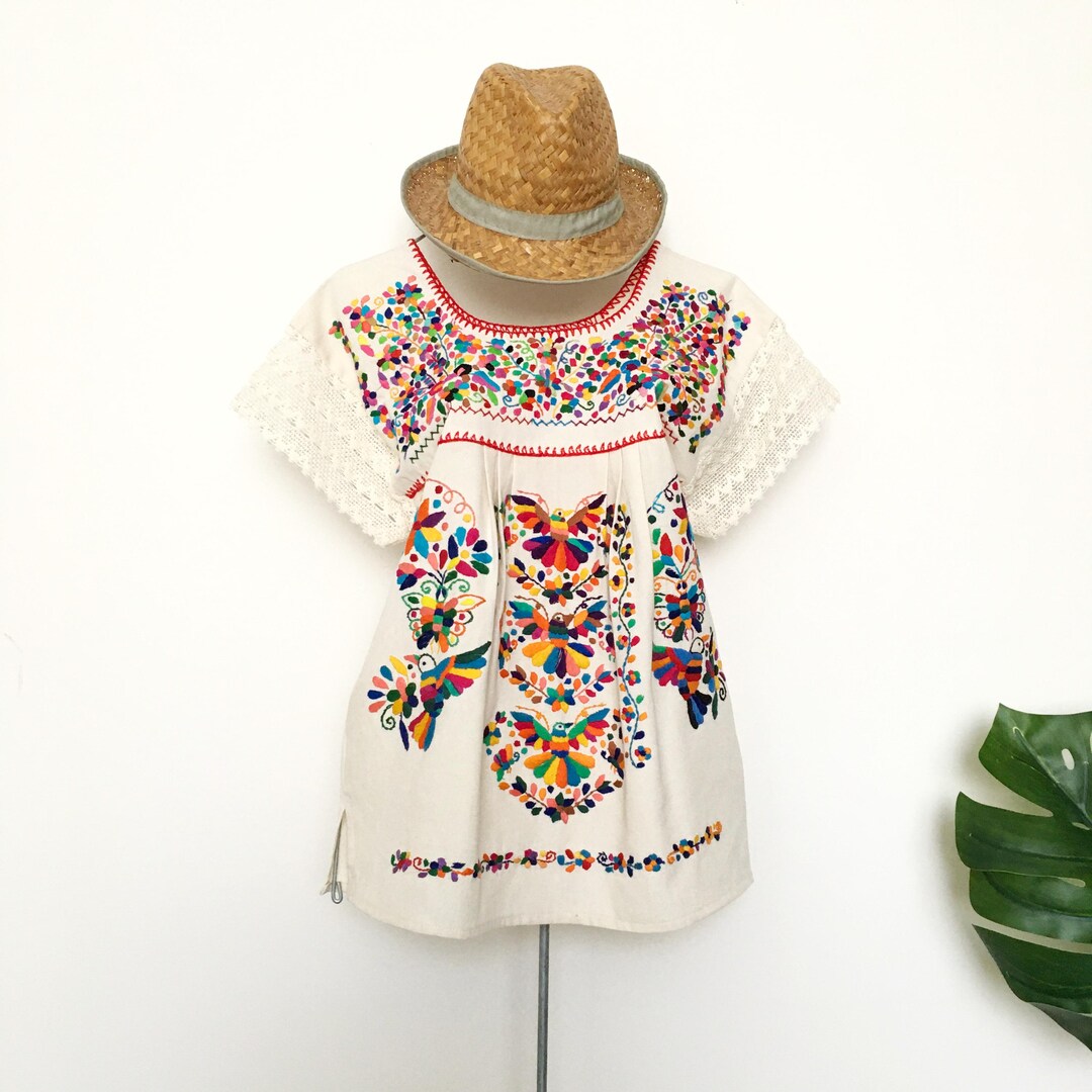 Mexican Top, Hand-embroidered Robe, Beautiful Colorful Mexican Hippie ...