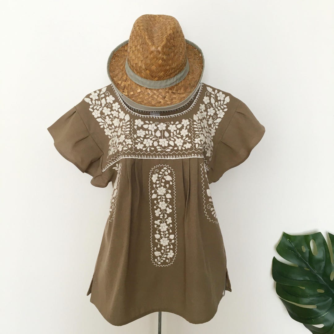 Mexican Top, Hand-embroidered Robe, Beautiful Colorful Mexican Hippie ...