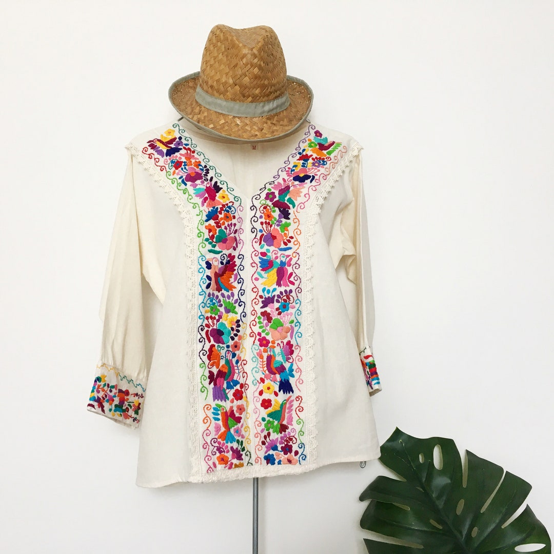 Mexican Blouse, Hand-embroidered Robe, Beautiful Colorful Mexican ...
