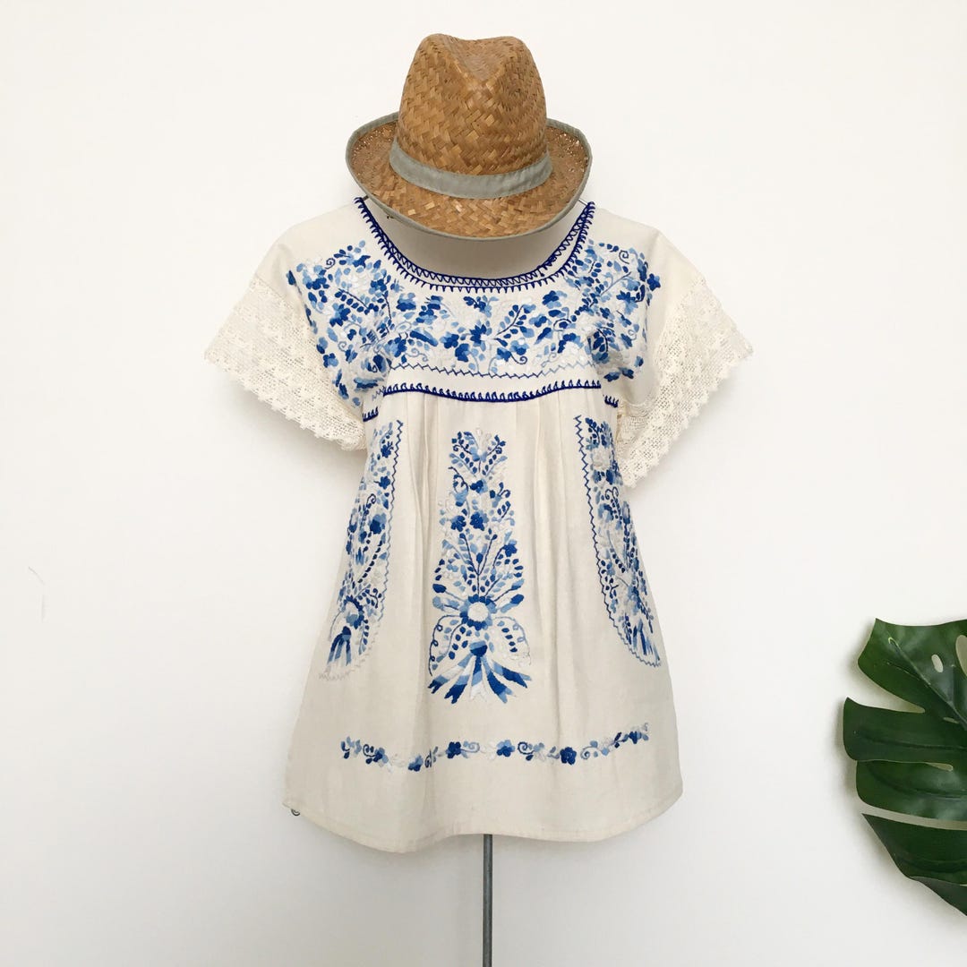 Mexican Top, Hand-embroidered Robe, Beautiful Colorful Mexican Hippie ...