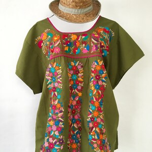 Mexican Blouse, Hand-embroidered Robe, Beautiful Colorful Mexican ...