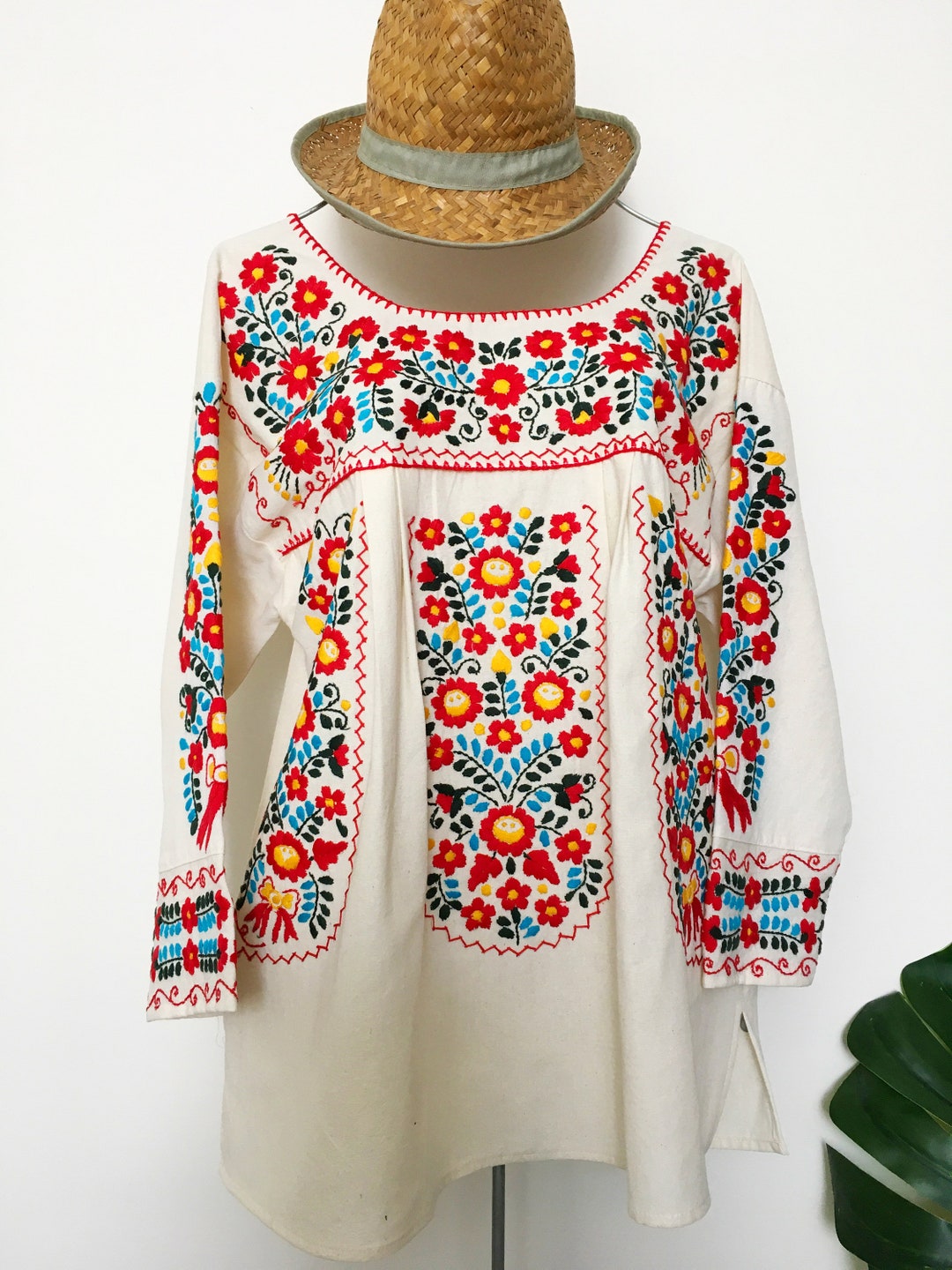 Mexican Blouse, Hand-embroidered Robe, Beautiful Colorful Mexican ...