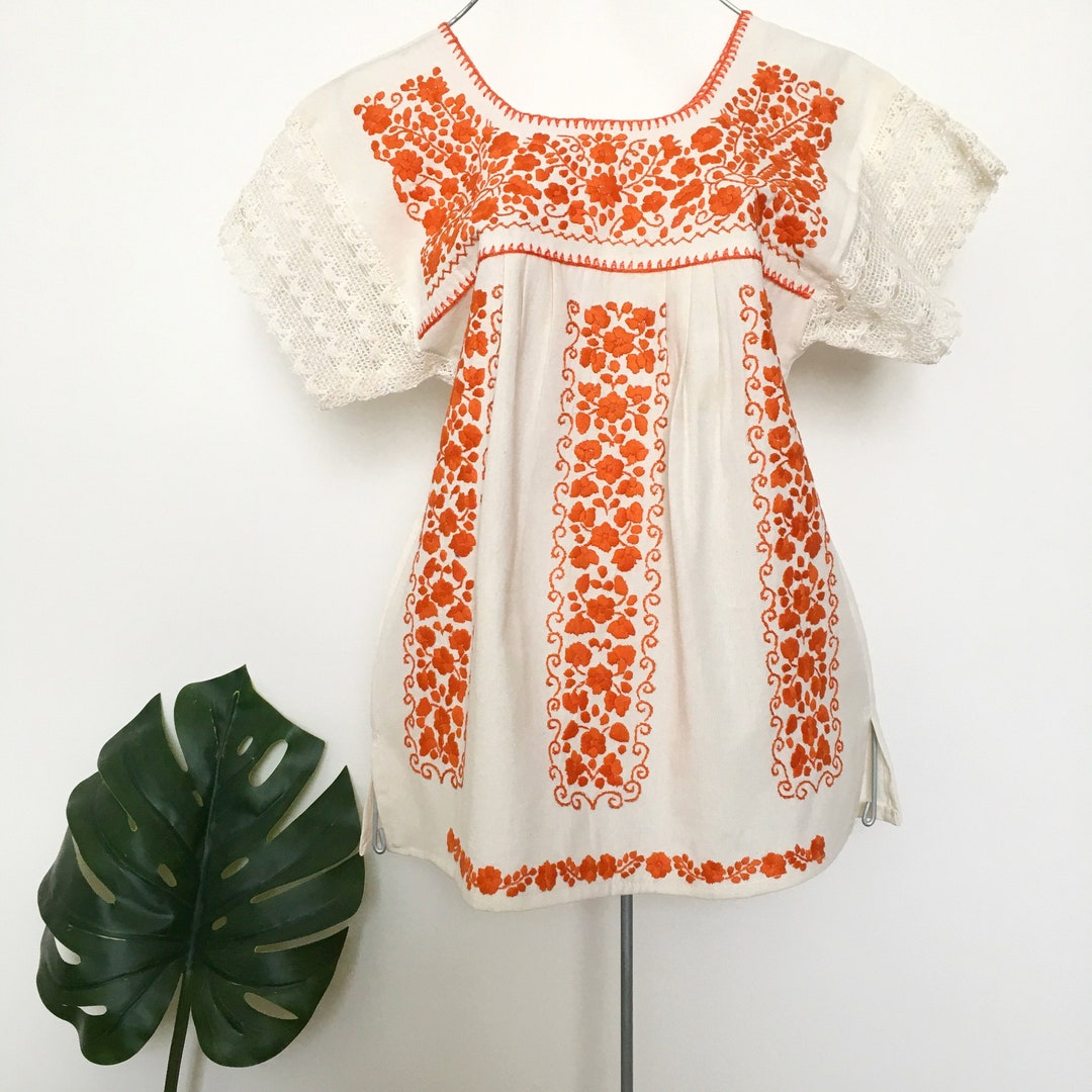 Mexican Blouse, Hand-embroidered Robe, Beautiful Colorful Mexican ...