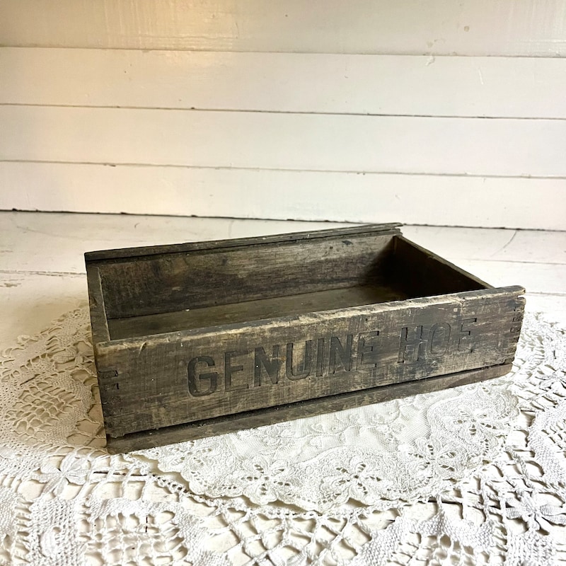 Primitive Box - Etsy