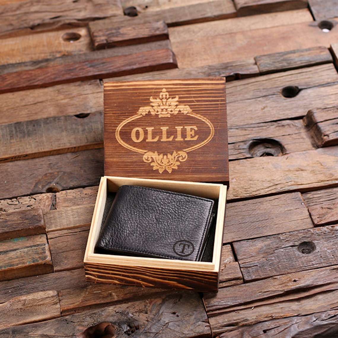 Coin Wallet Personalized Monogrammed Engraved Leather Bifold | Etsy