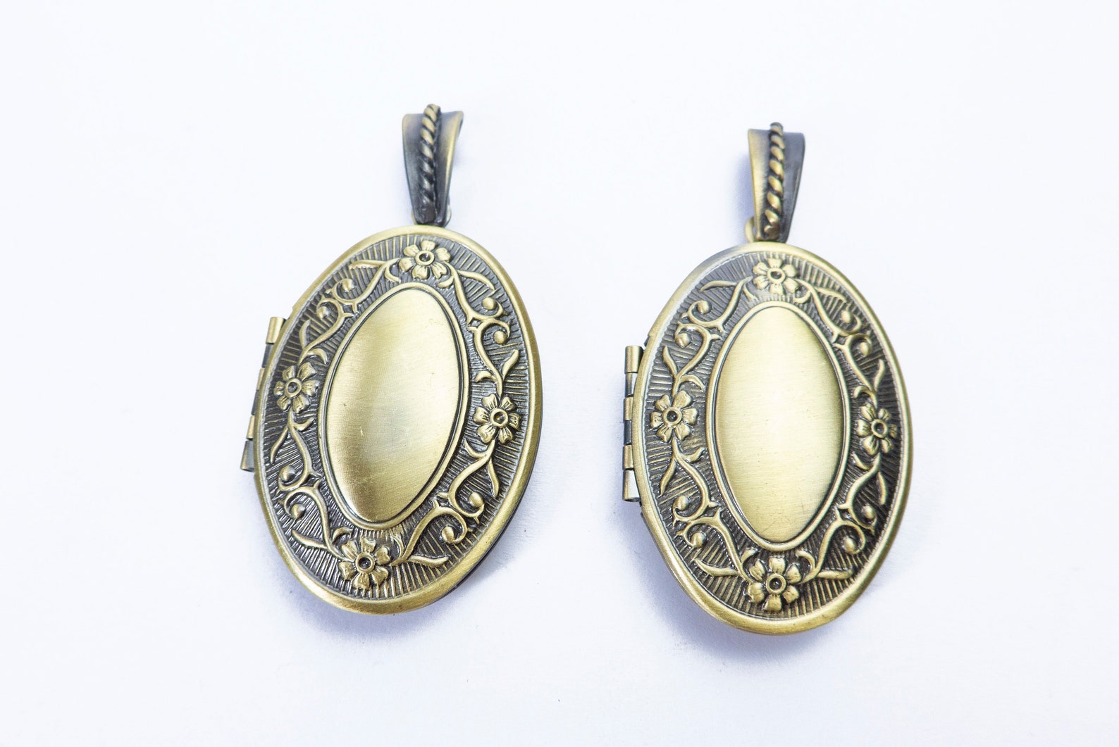 Brushed Brass Lockets Oval Brass Lockets You Can Put Charms - Etsy
