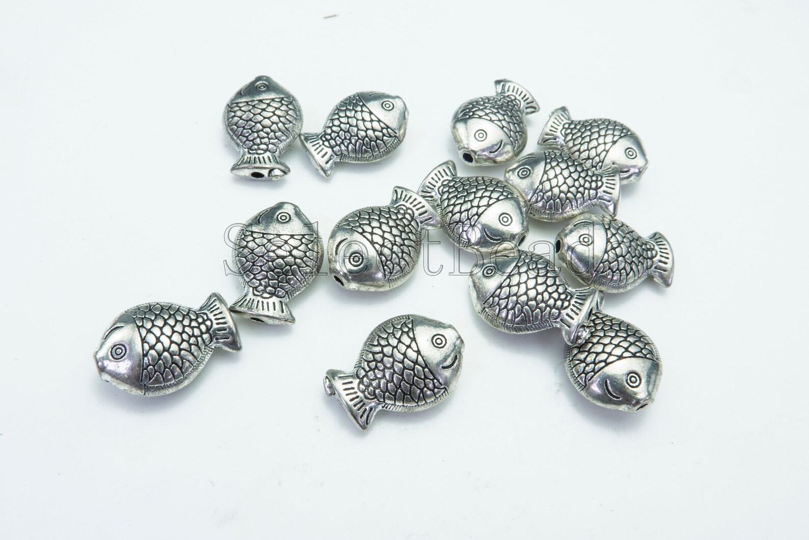 Swimming fish charms silver fish beads textured animal | Etsy