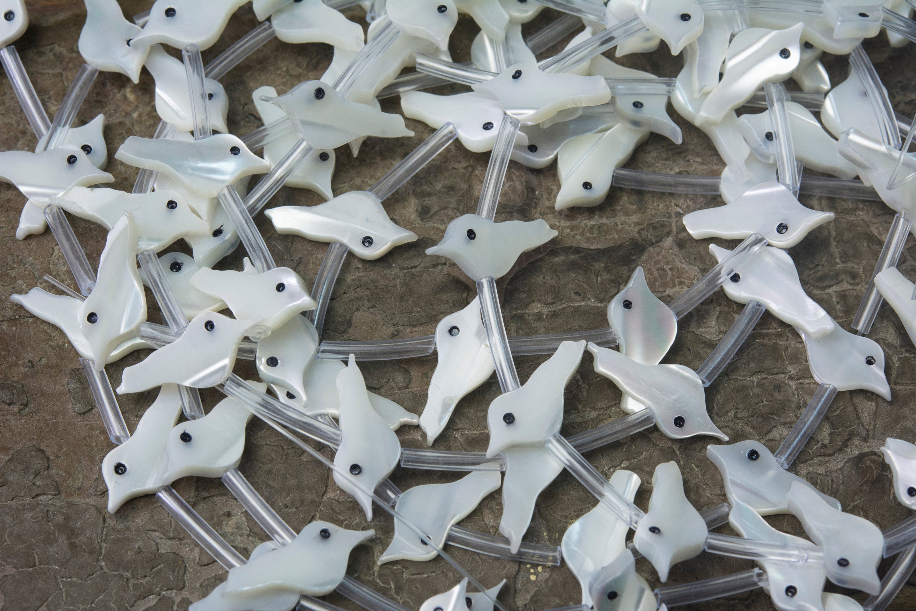 Mother of Pearl Bird Beads - MOP Animal Jewelry Beads - White Animal ...