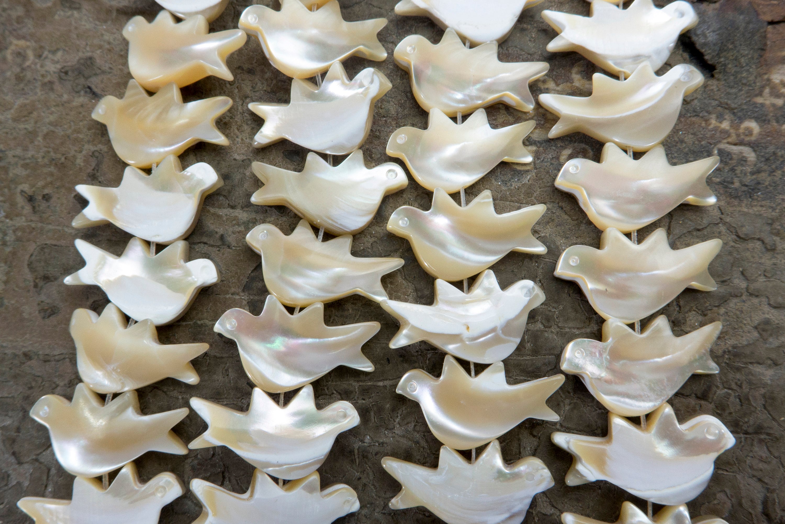 Shell Bird Beads - Mother of Pearl Animal Beads - Kahki Jewelry Beads ...