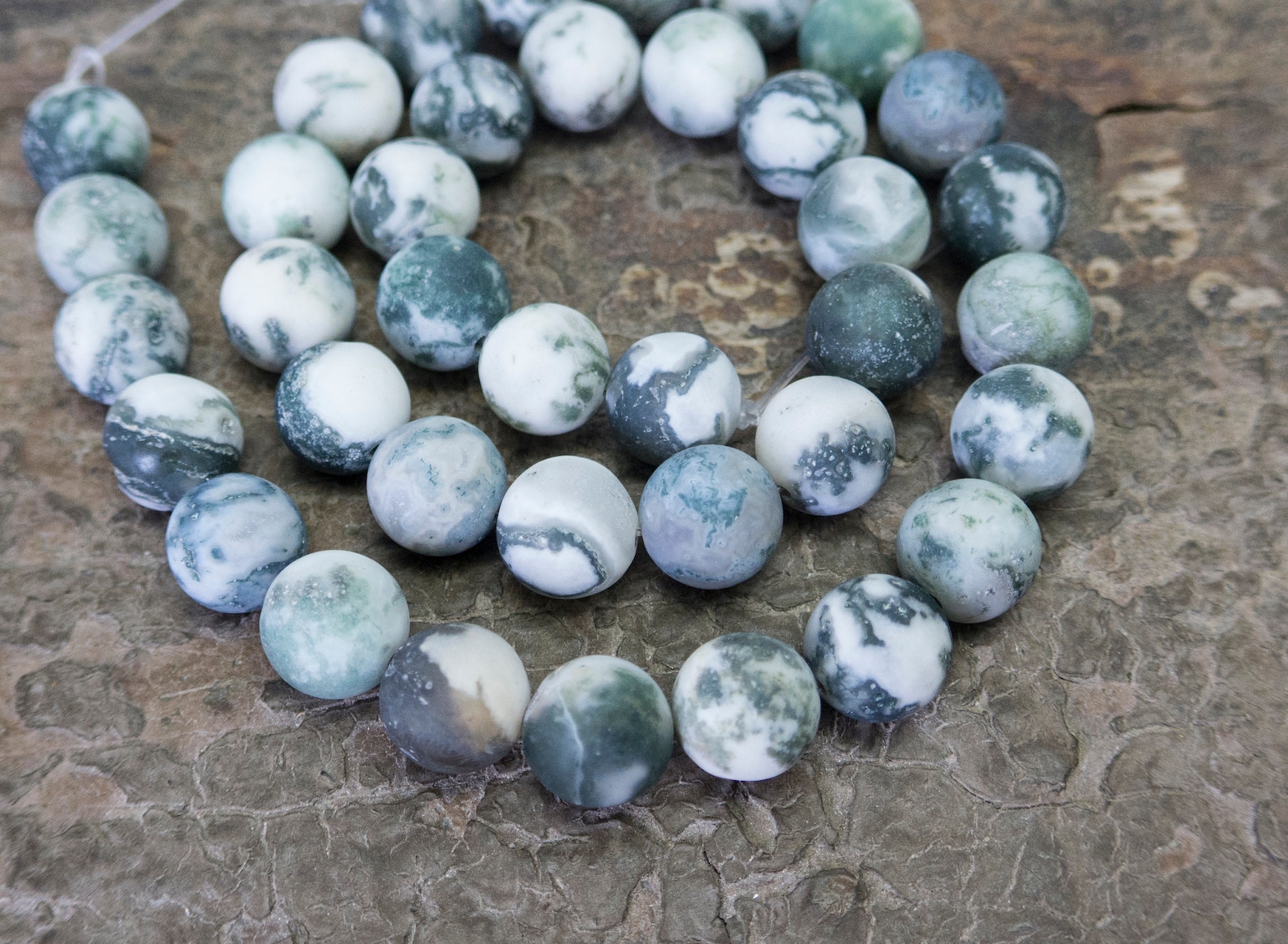 Matte Tree Agate Beads - White and Green Tree Agate Round Beads ...