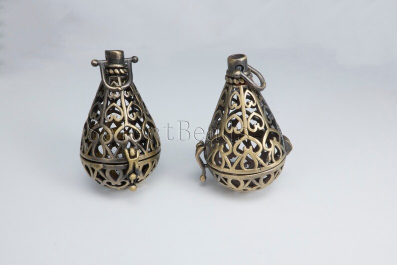 Long teardrop brass lockets bronze tone metal lockets | Etsy