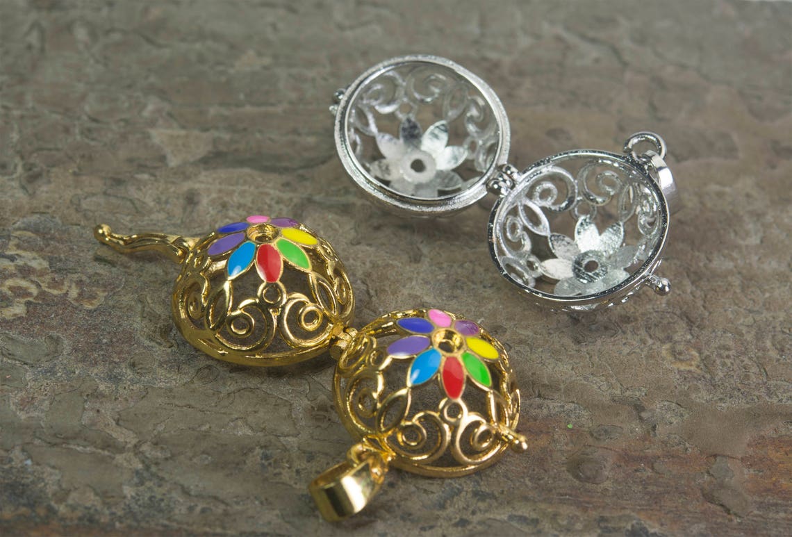 Round Ball Locket - Memory Lockets and Charms - Filigree Locket ...