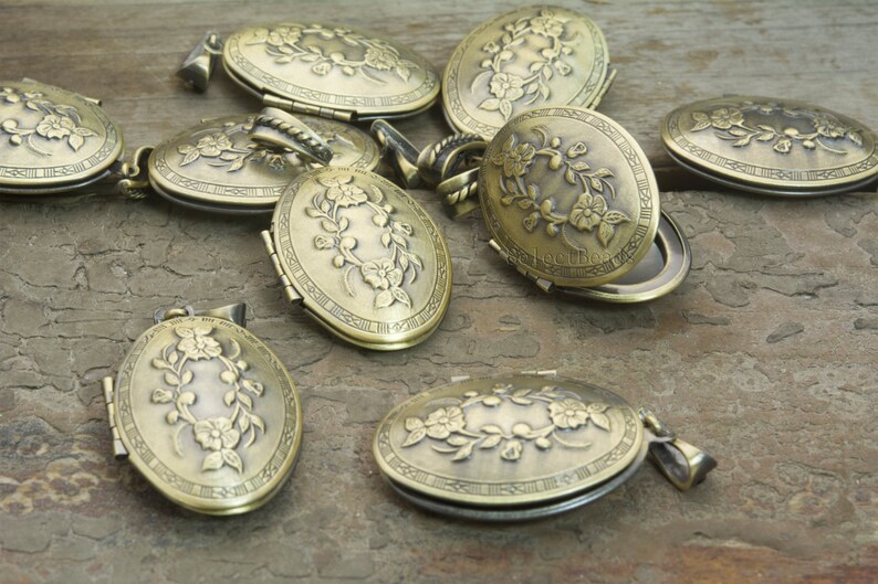 Brass Locket Necklace -brass Floral Locket Pendants - Floating Locket ...