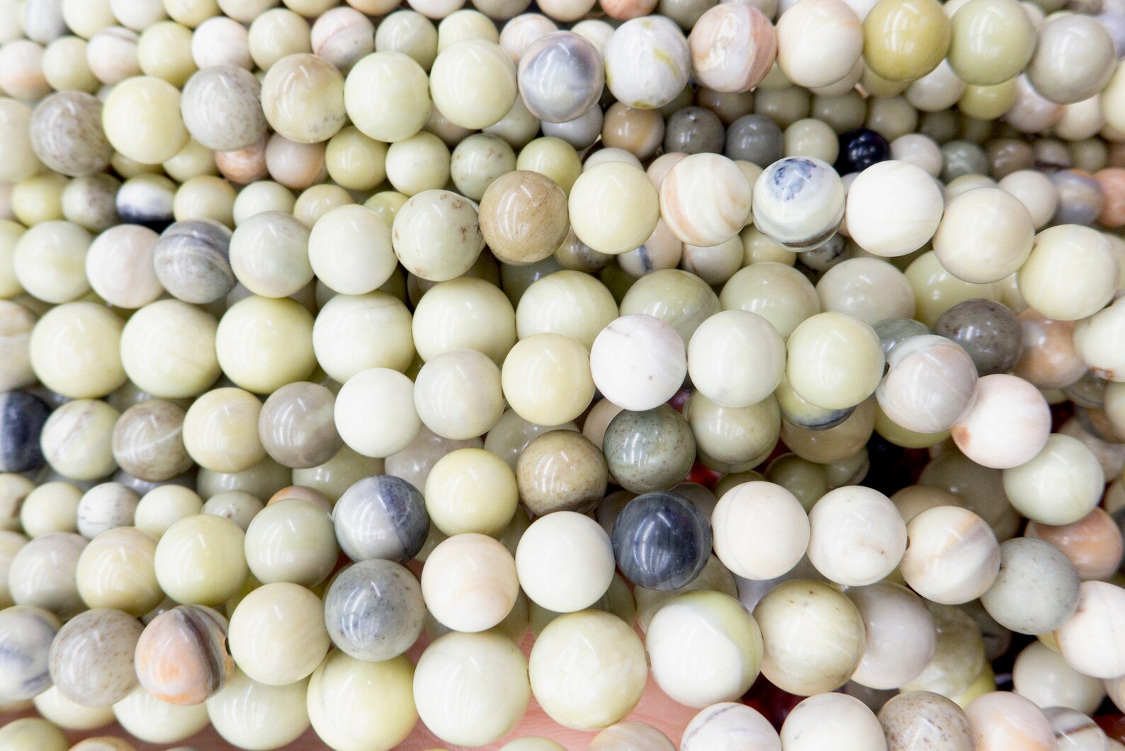 Natural Butter Jade Smooth Round Beads Round Gemstone Beads - Etsy