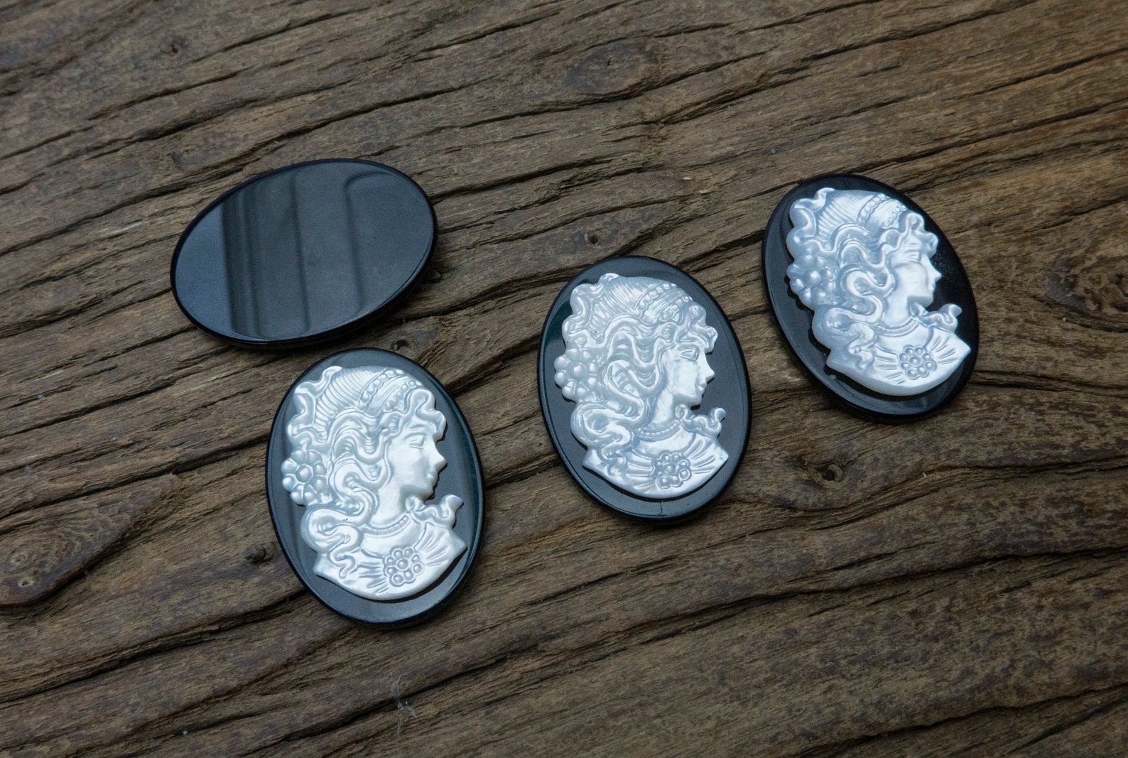 Oval Shell Cameo Pendant Black Onyx Base Cameo Cabochon - Etsy