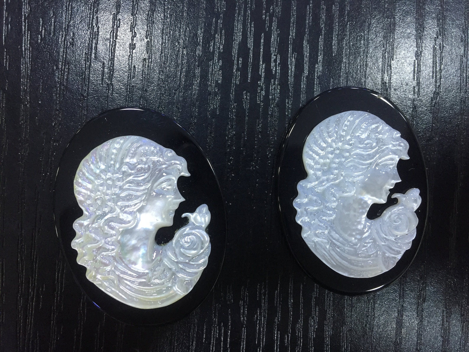 High Luster White Sea Shell Cameos Natural Black and White - Etsy