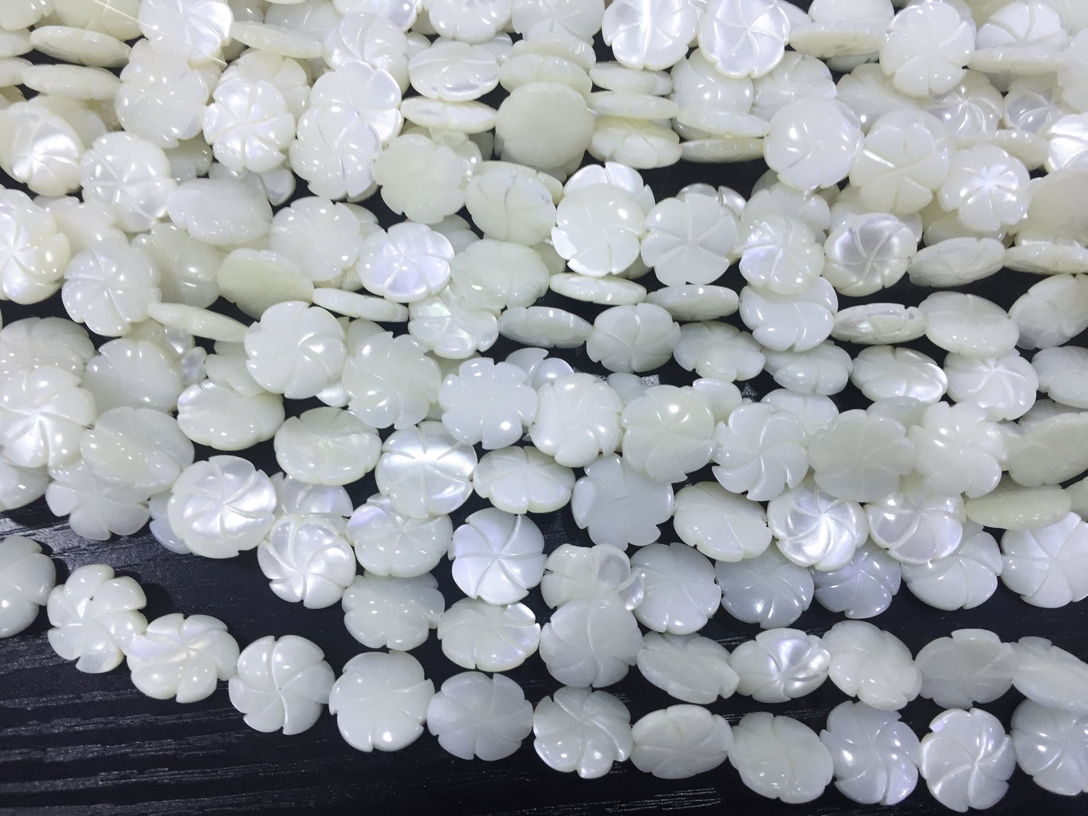 Mother of Pearl Windmill Beads - White Shell Aerovane Beads - Seashell ...