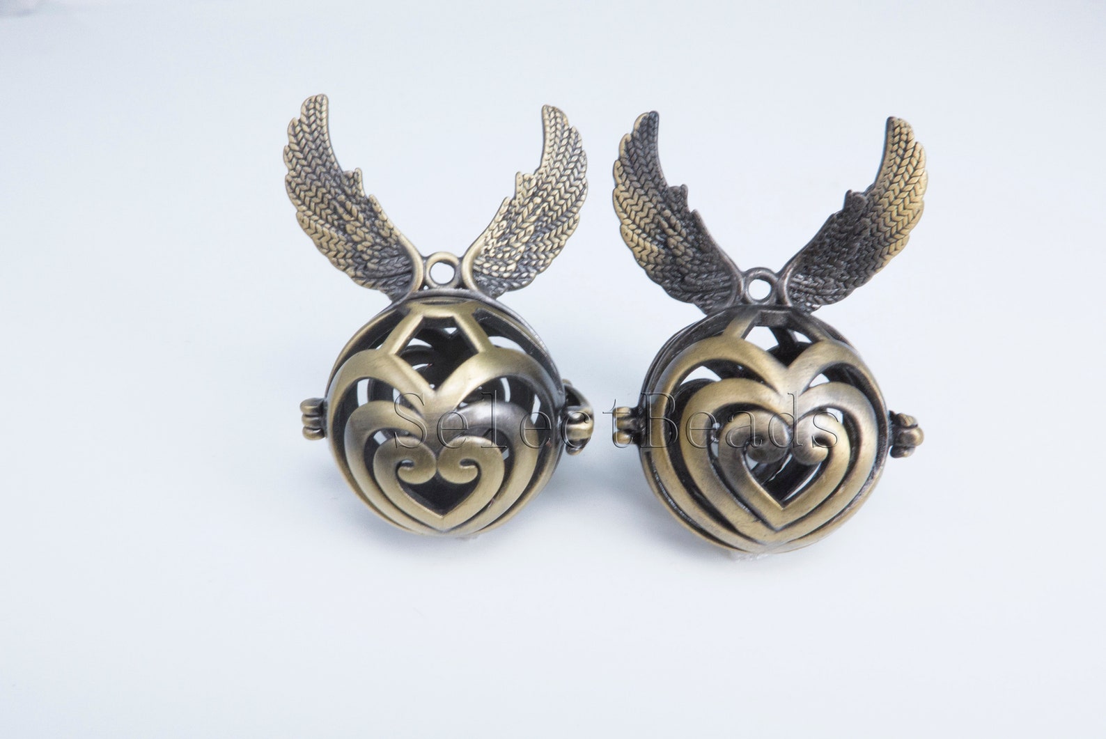 Angel Wings Lockets Heart Pattern Pendant Round Locket | Etsy