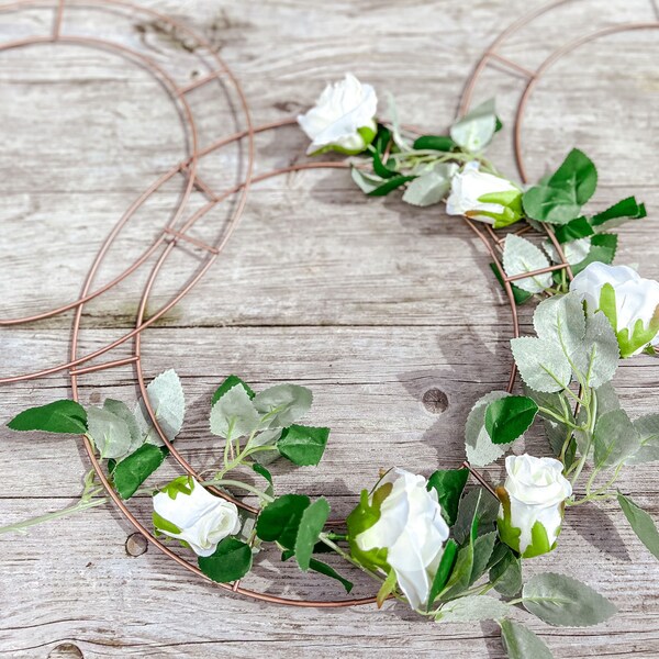 Floral Hoop Centerpiece - Etsy UK