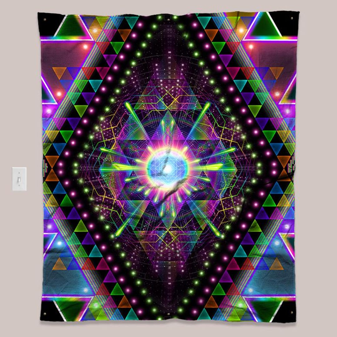 Vision Quest ALT | Tapestry (uv/blacklight) | Psychedelic Fashion ...