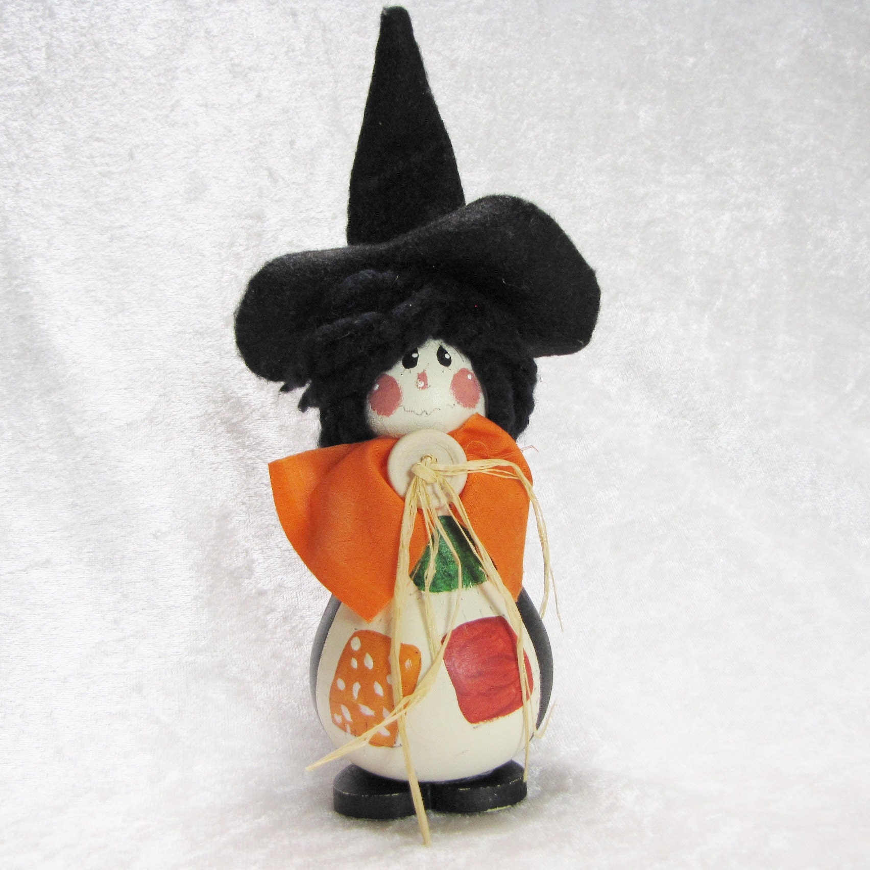 Vintage Halloween Small Witch Décor, Sweet Halloween Display Wood Witch ...