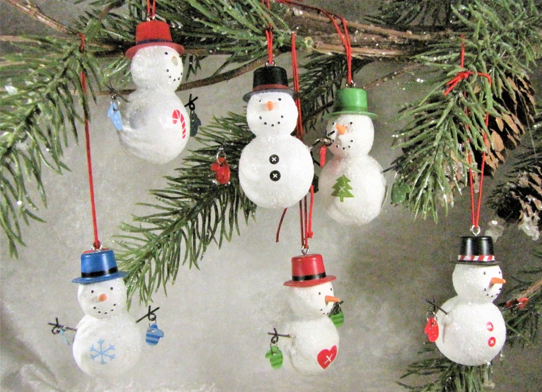 Adorable 6 Piece Small Snowman Ornament Set, Wreath Attachments ...
