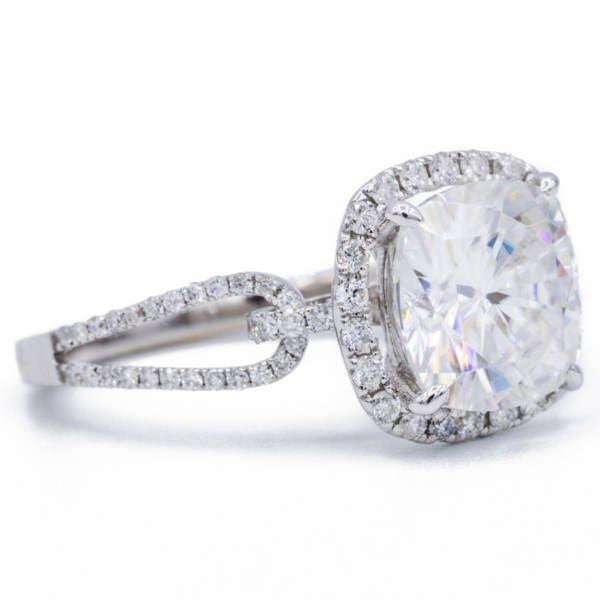 7.5mm Cushion Moissanite 14K White Gold Halo Bow Tie Diamond | Etsy