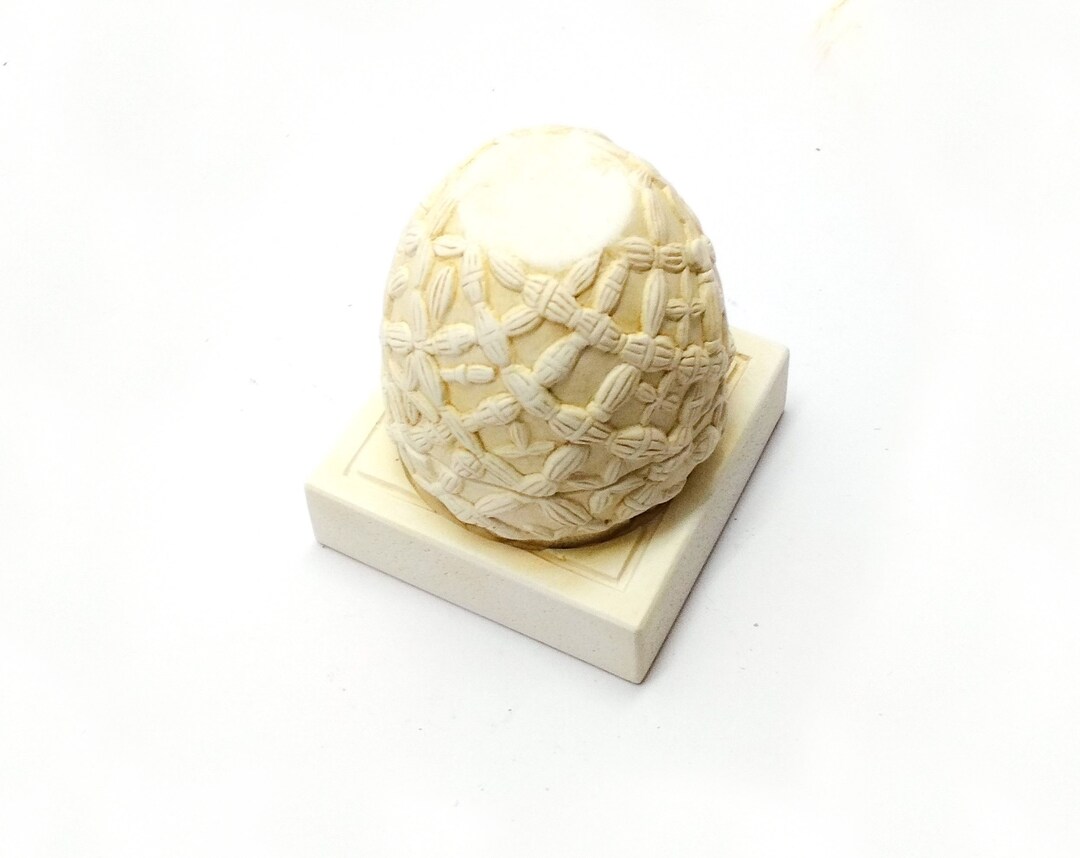 Greek Sculpture Cast of Omphalos ( Omfalos) Reproduction From Delphi ...